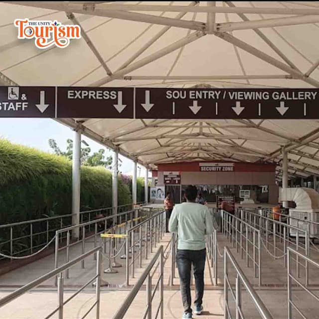 Statue Of Unity Express Entry With | The unity tourism